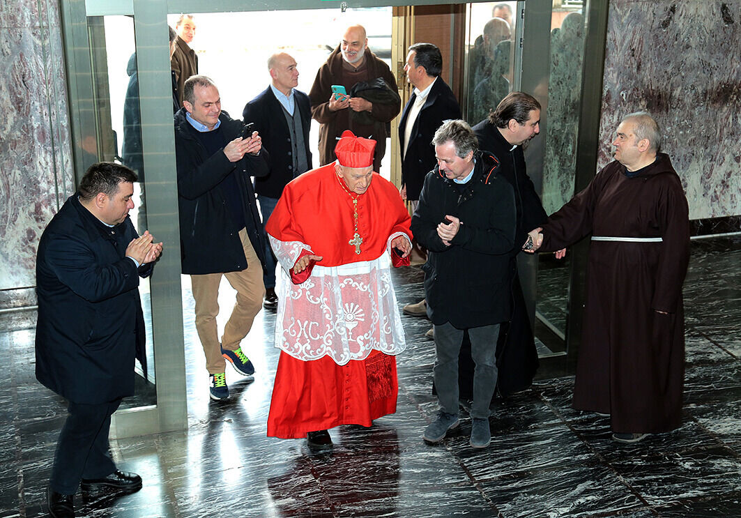 La visita del cardinal Ernest Simoni - Notizie, comunicati, bandi e ...