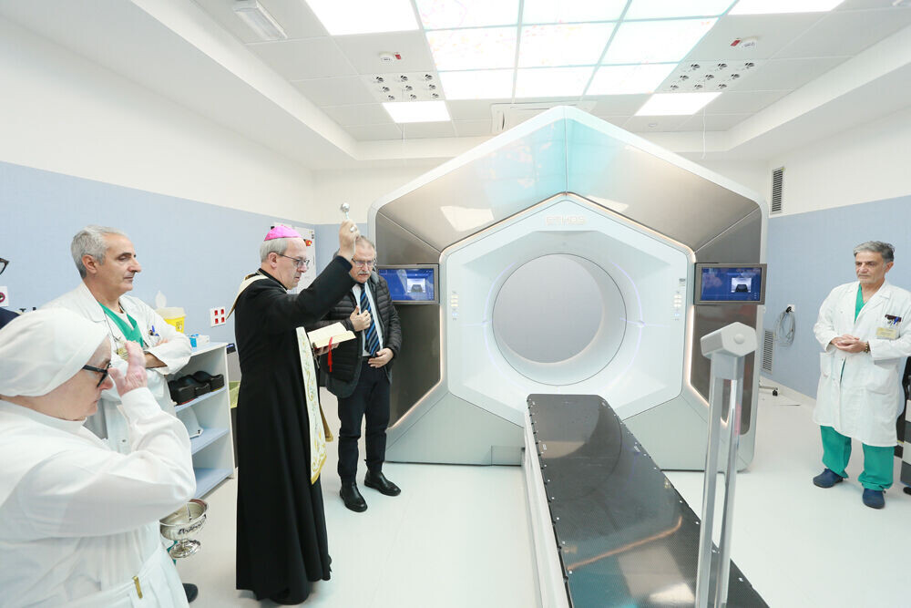 Presentato Ethos Therapy, il nuovo acceleratore lineare per ...